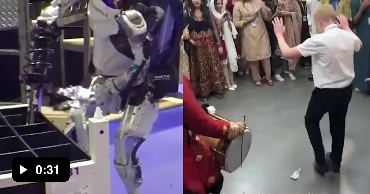 Perfectly synced dancing robot - 9GAG