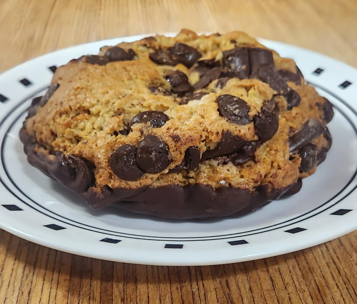 Dipped, shareable cookie anyone? - 9GAG