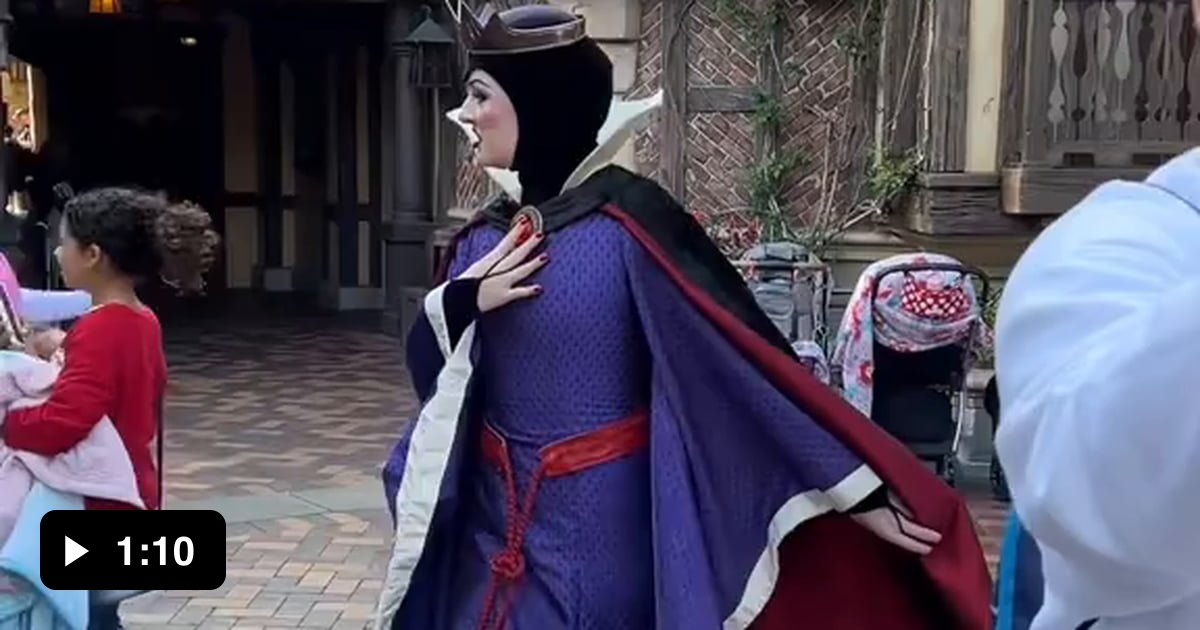 The real Evil Queen. Her acting is so good, it doesn't even feel like she's acting. - 9GAG