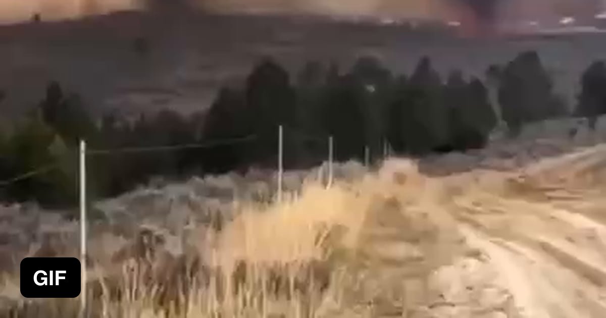 Fire tornadoes in California - 9GAG