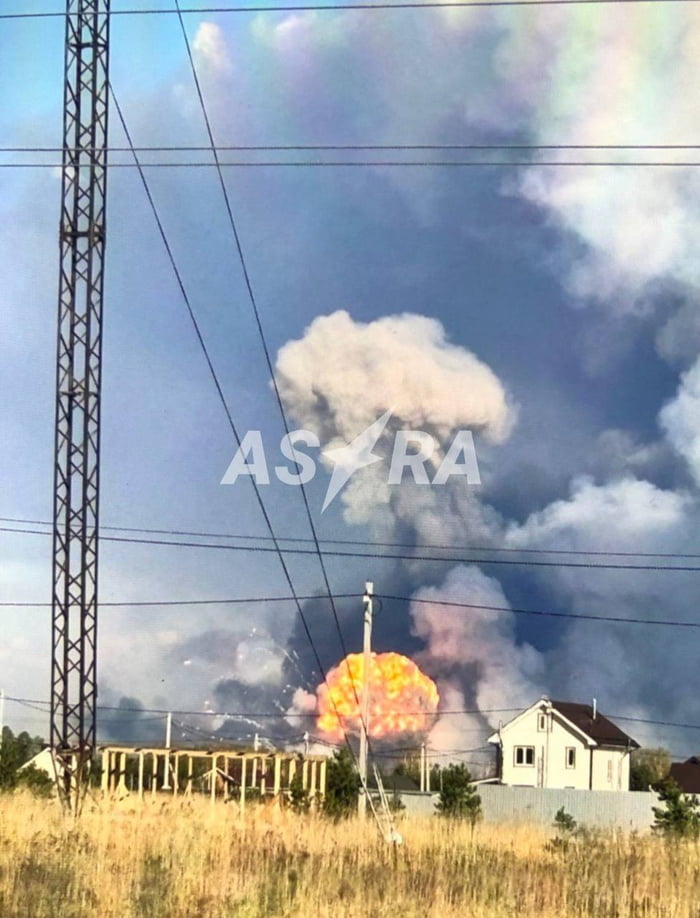 Massive secondary explosions at RU's 51st GRAU Arsenal this afternoon after a UA attack. The ...