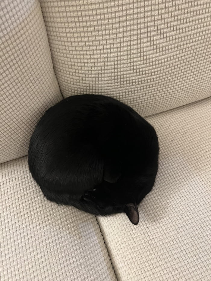 Circular void 🥰🥰 - 9GAG