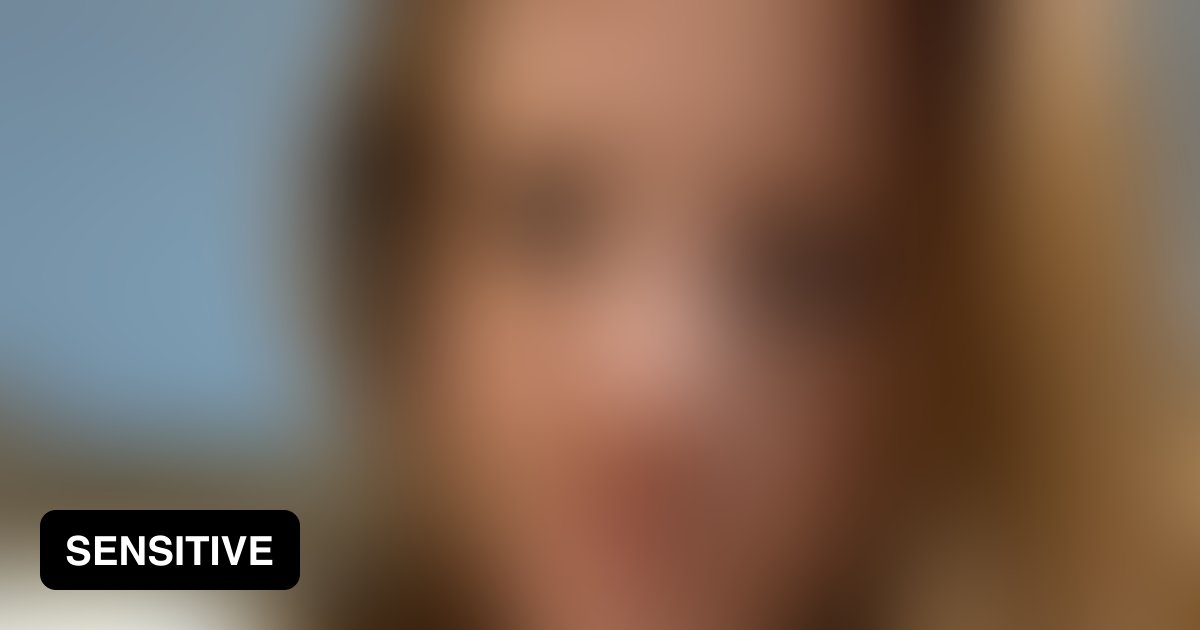 Red hair and big boobs is the best combination - 9GAG