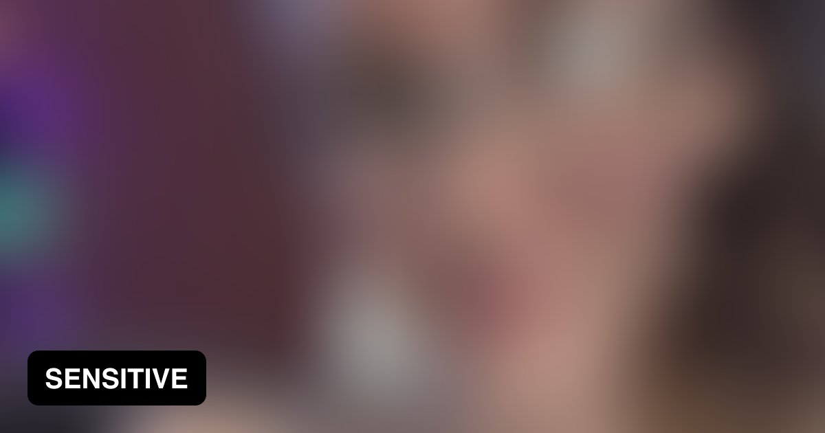 Nerdy girls truly sparkle - 9GAG