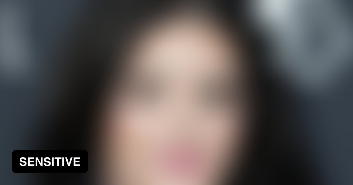 Ariel winter tease - 9GAG