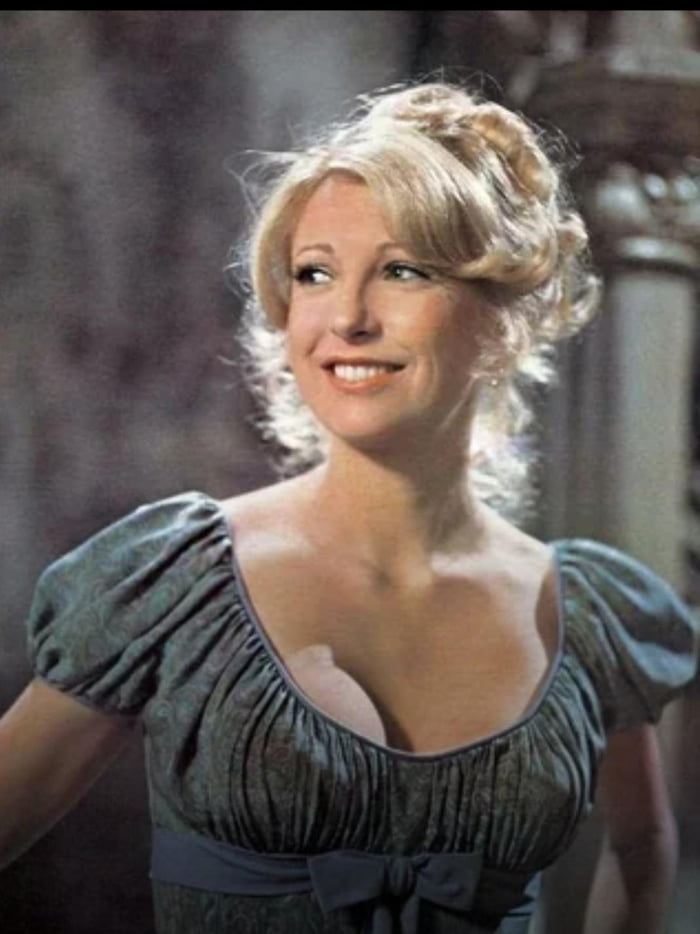 Teri Garr 1974 - 9GAG