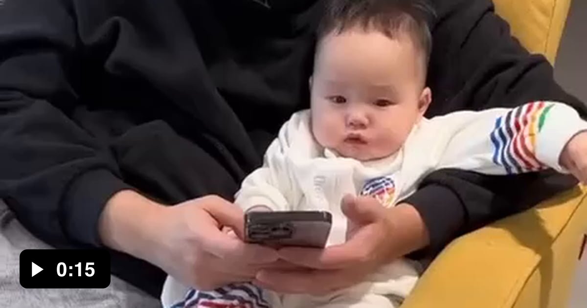 The son was the first to understand that Surprise not very much 😭 - 9GAG