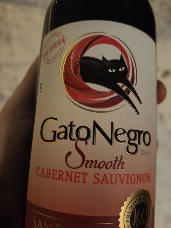 9Gaggers fav wine - 9GAG