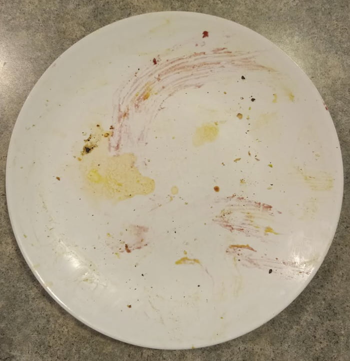 I made this plate art using dried foods - 9GAG