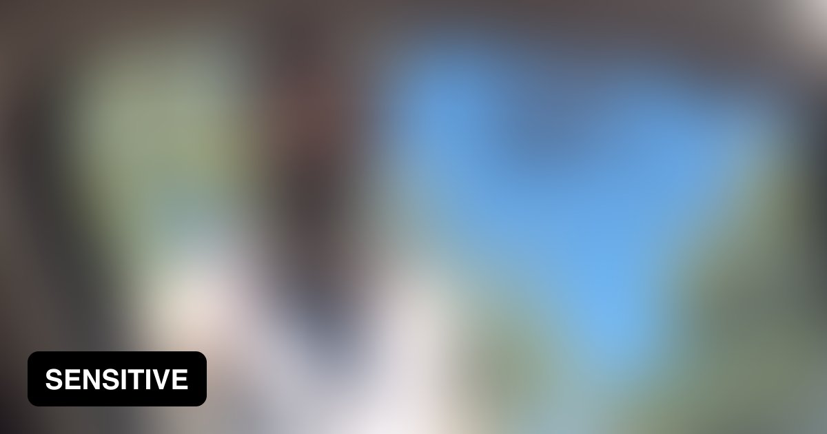 Such a nice guy to give him a hand - 9GAG