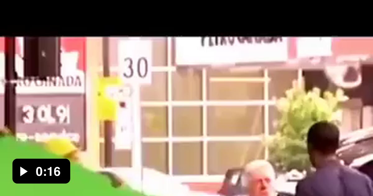 Friendly prank 😜 - 9GAG