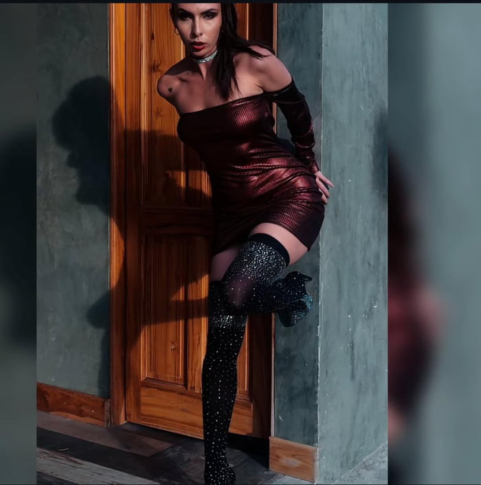 Tight and shiny! - 9GAG