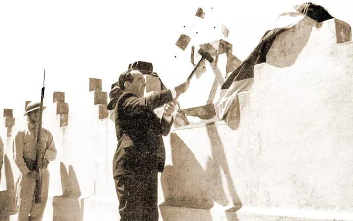 Costa Rica became the first country in the world to abolish the army ...