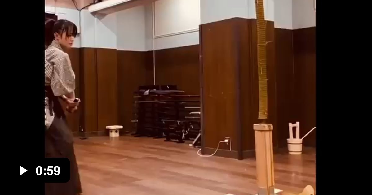 Beautiful and deadly dance - 9GAG