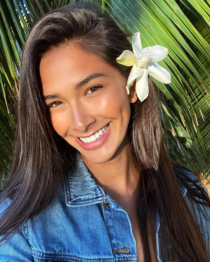 Laura Elizabeth Woo (@lauraelizabethwoo) - 9GAG