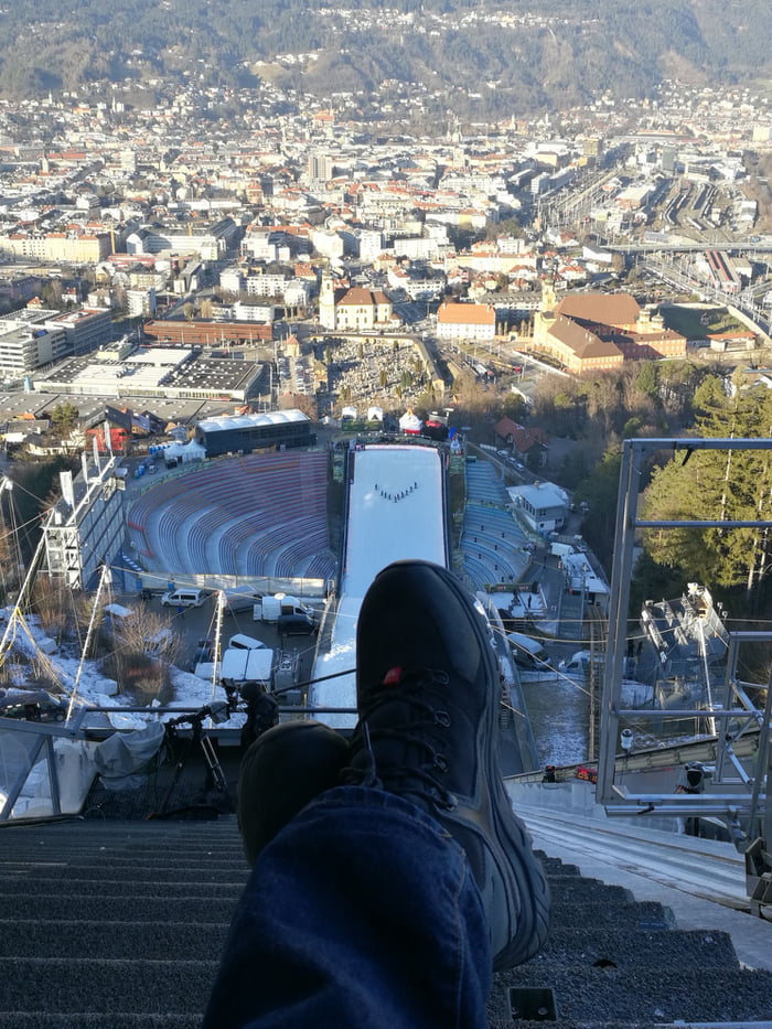 My Job? I'm a camera operator. Here I'm relaxing 200m above Innsbruck ...