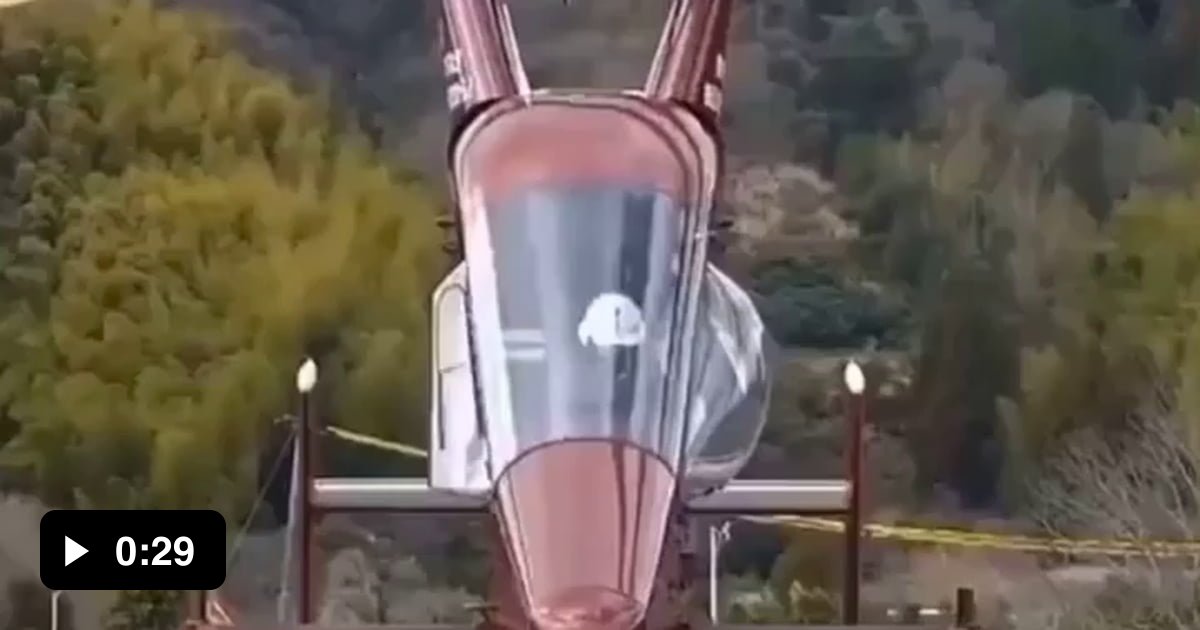 Watching this helicopter with dual intermeshing rotors power up - 9GAG