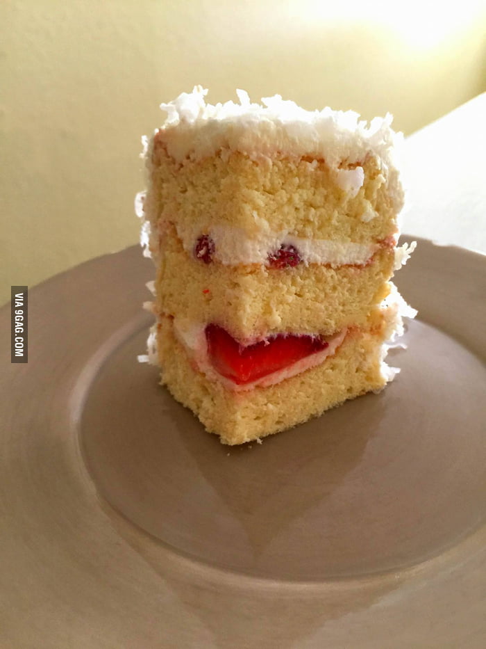 Happy cake - 9GAG