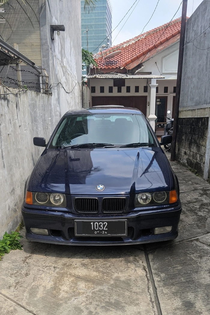 Thank God! After 6 years of hard work finally I marry my dream car E36! - 9GAG