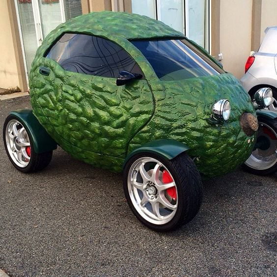 What are you laughing about? Me: Avo-Car-Do - 9GAG