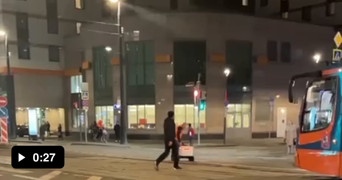 Yandex delivery drone decided to stop tram traffic - 9GAG