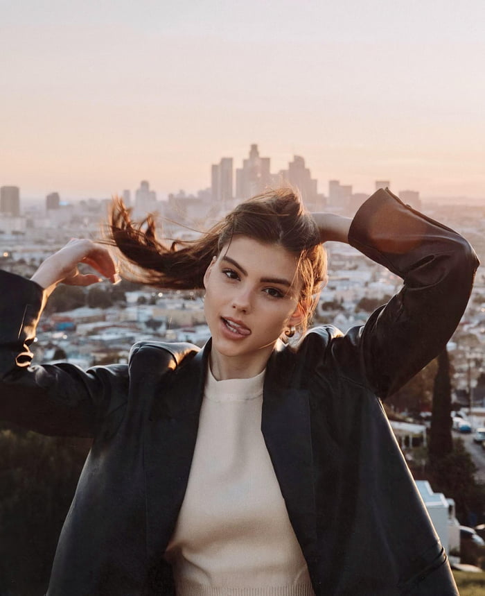 Ray Marie Morris - 9GAG