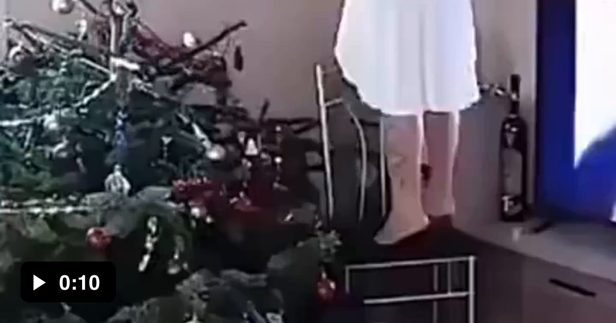 Scared off my pants - 9GAG