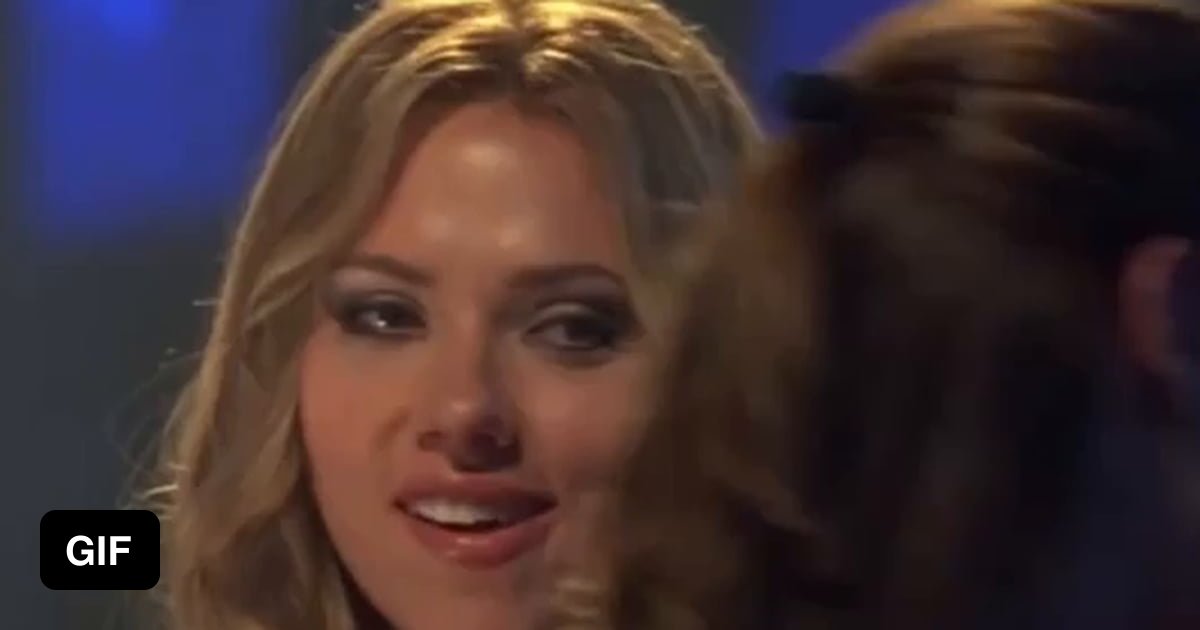 Scarlett Johansson 9gag