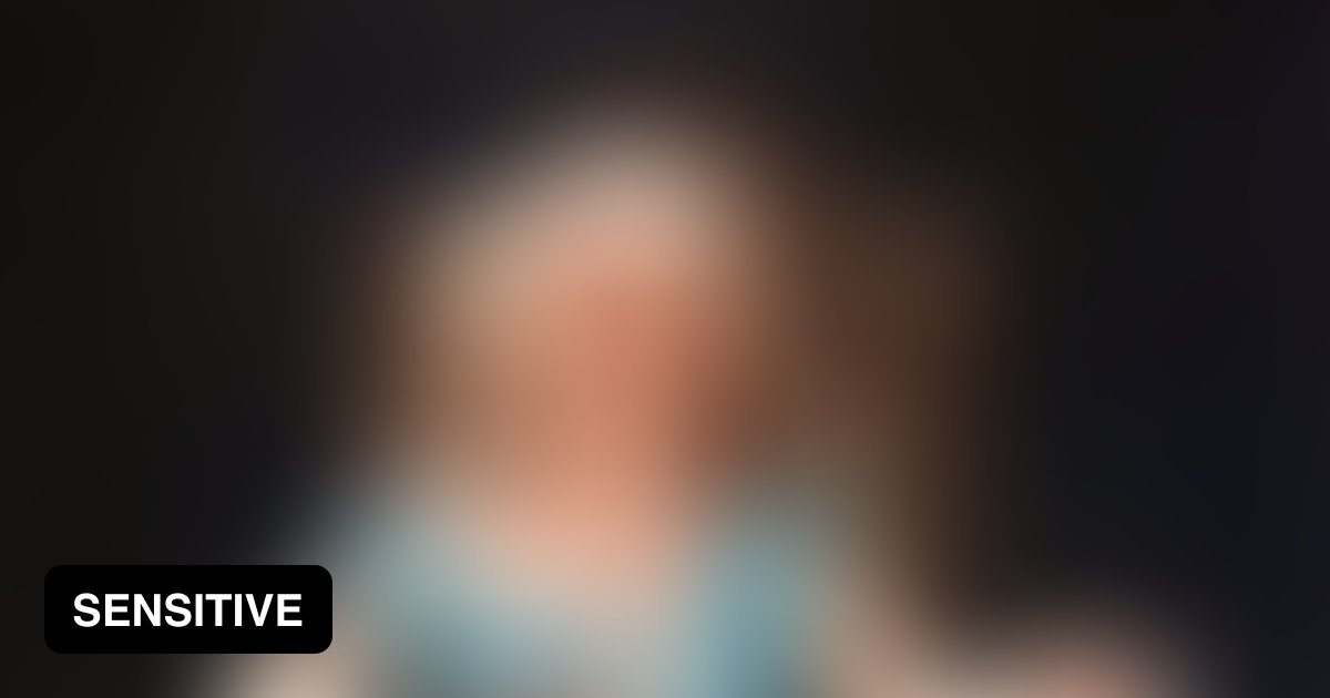 Carroll Baker - 9GAG