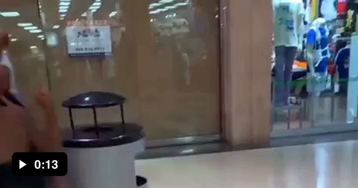 Excuse me Ma’am - 9GAG