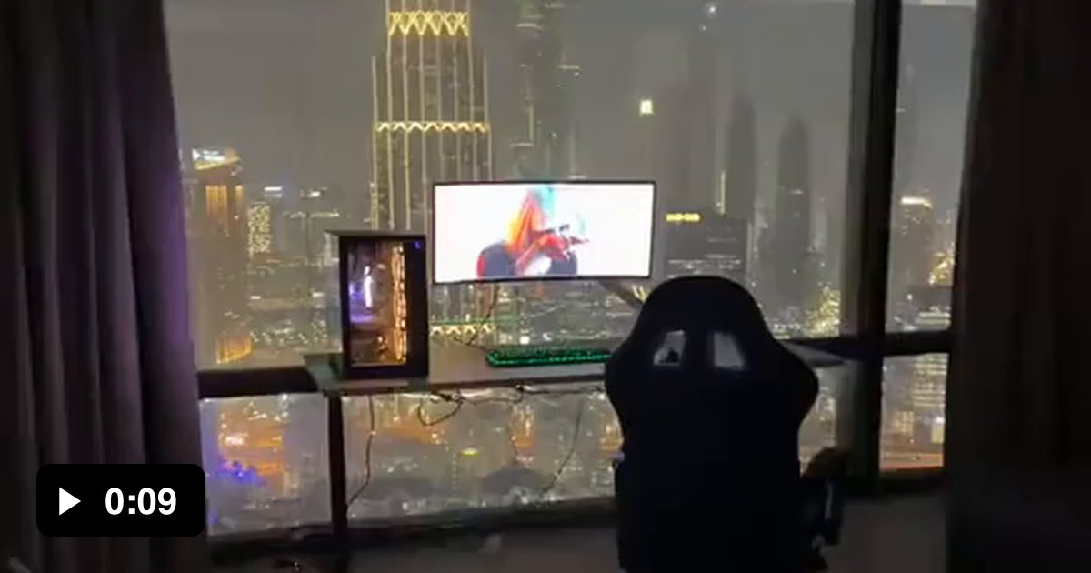 Setup with a view - 9GAG