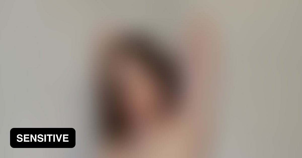 Every day is titty day #1284 - 9GAG