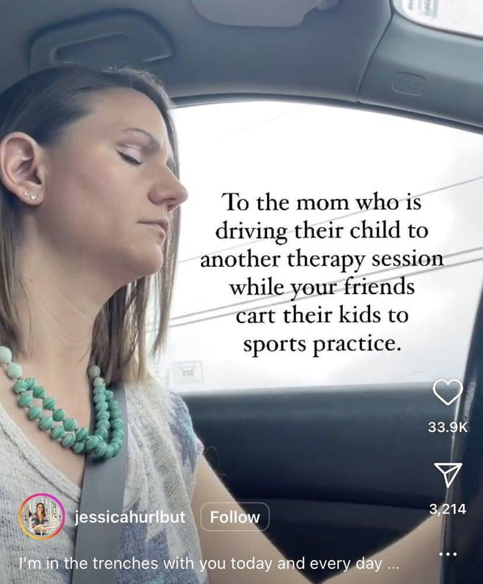 Single Moms vs Nuclear Families - 9GAG