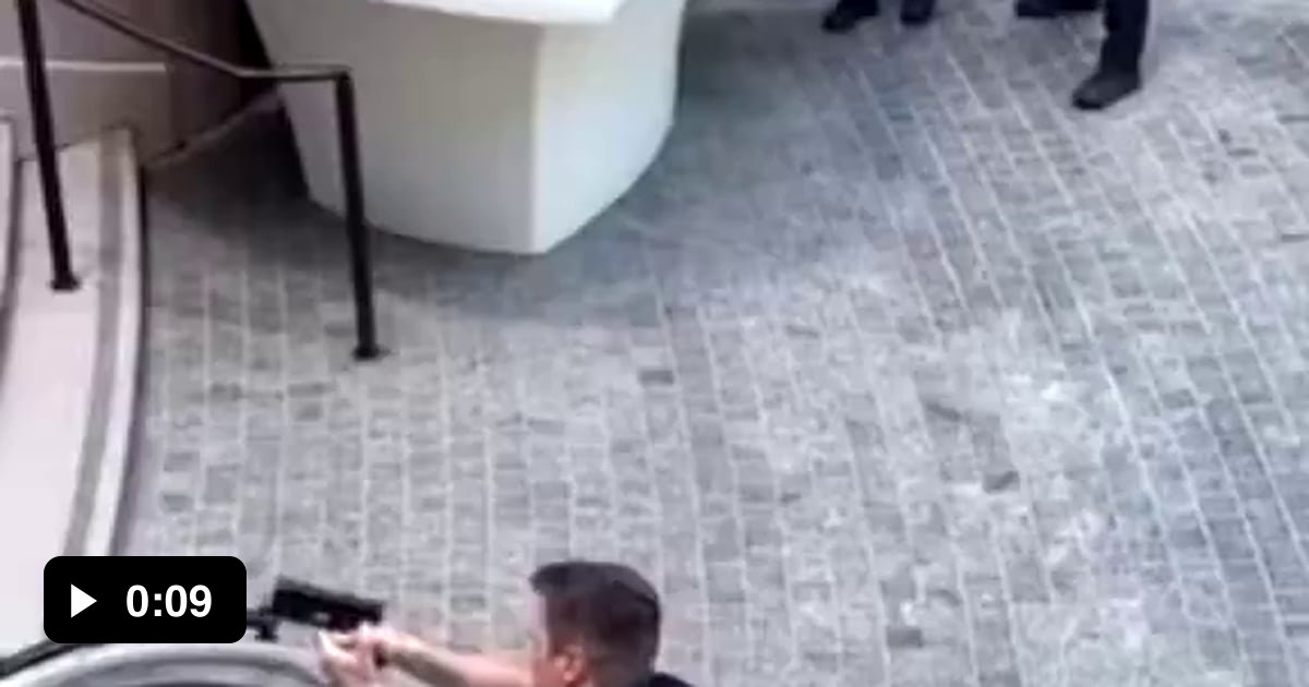 Perfect DEI example - 9GAG