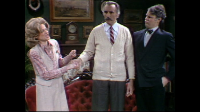 Christopher Lee hosted SNL 25 March 1978. Who knew? - 9GAG