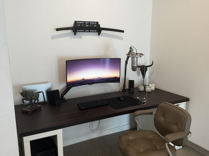 Home office and gaming setup - 9GAG