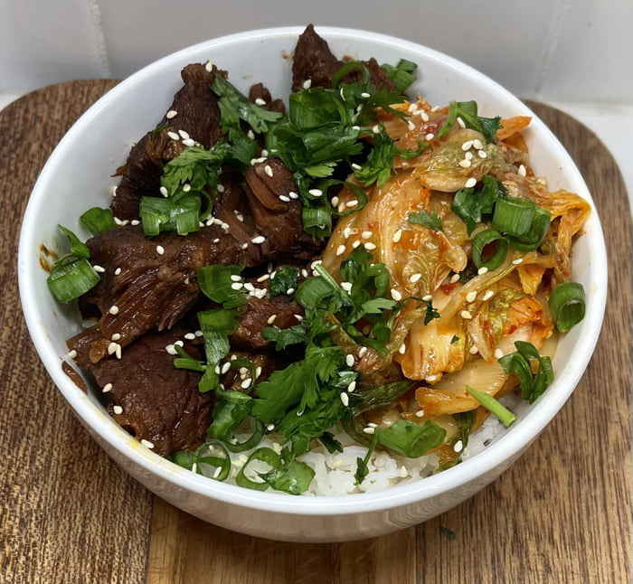 “Korean Style” Slow Cooker Beef with Kimchi over Rice - 9GAG