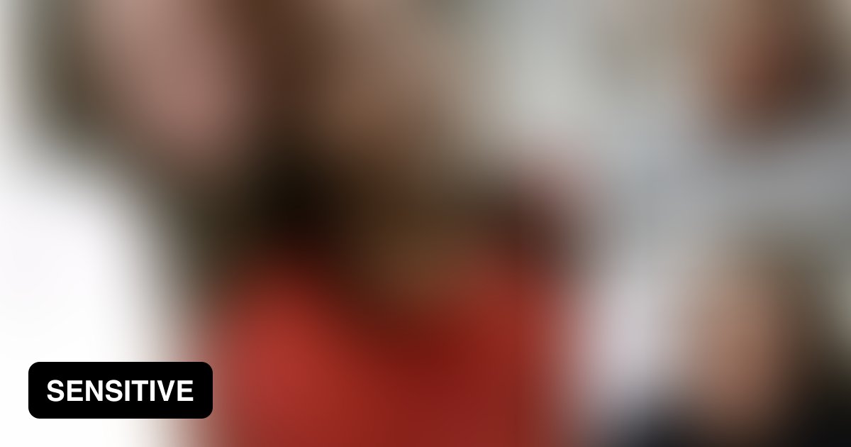 And he seems very handy. with a special touch - 9GAG