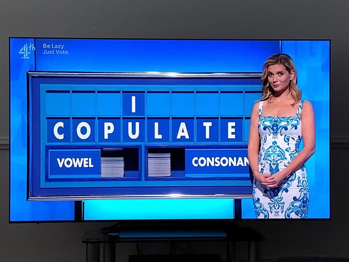 Countdown spitting facts - 9GAG