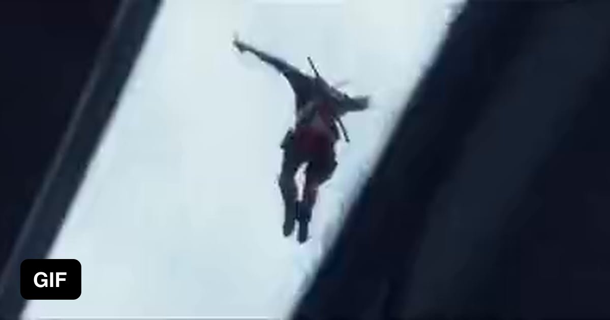 Deadpool - Highway Scene (60 FPS) (1:46) - 9GAG