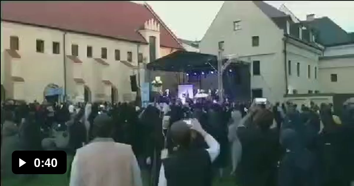 That moment when the nuns rave harder than you! - 9GAG