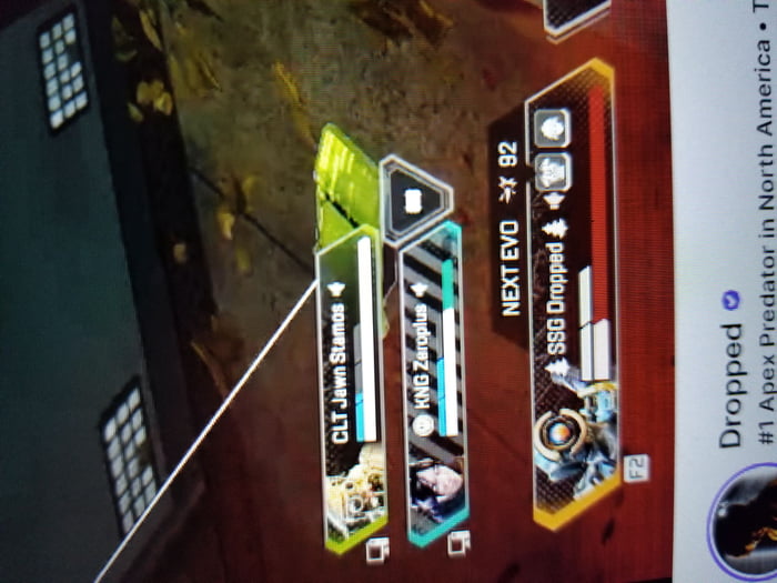 How do you put emojis like the Pathfinder face next your name??? - 9GAG