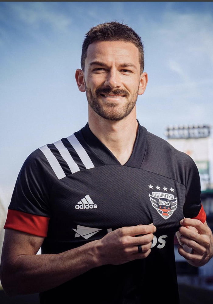 Brendan Hines-Ike - 9GAG