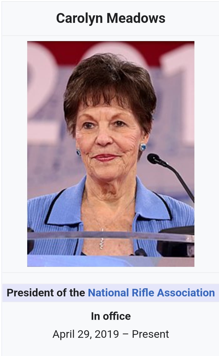 Get some backbone, you chicken lovers. - 9GAG