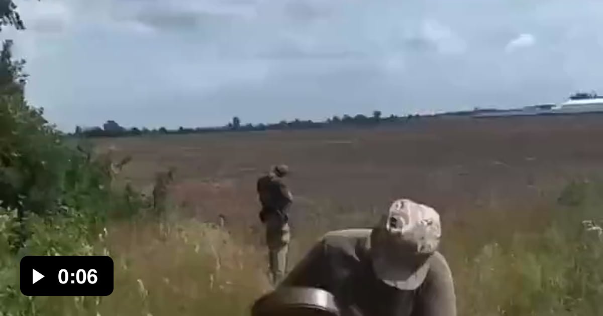 Russian soldier installing a minefield sign - 9GAG