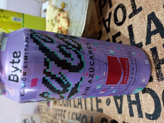 Coca Cola "Pixel Flavor" - This is new at least in my city, I thinks ...