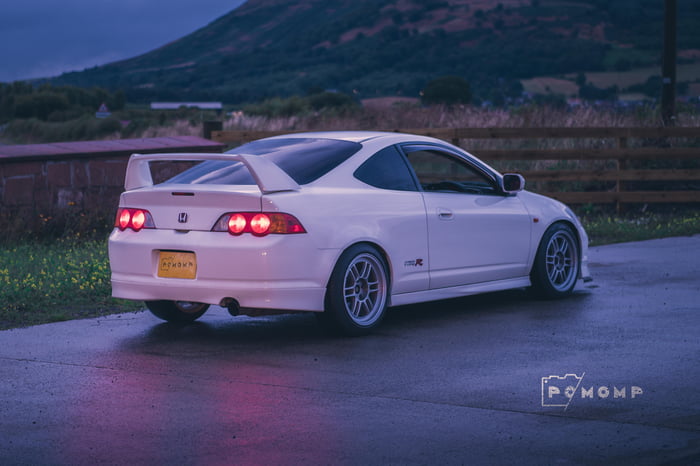 DC5 Honda Integta Type R - 9GAG