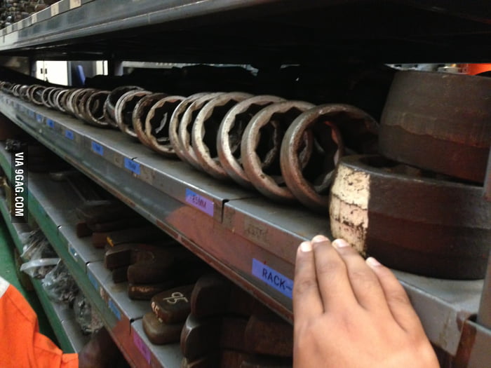 I am finally able to grab a nice huge rack - 9GAG