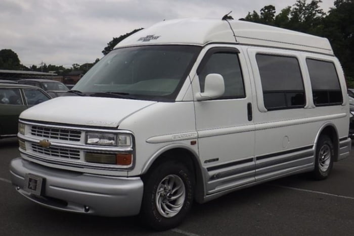 Every day is a vans day - 9GAG