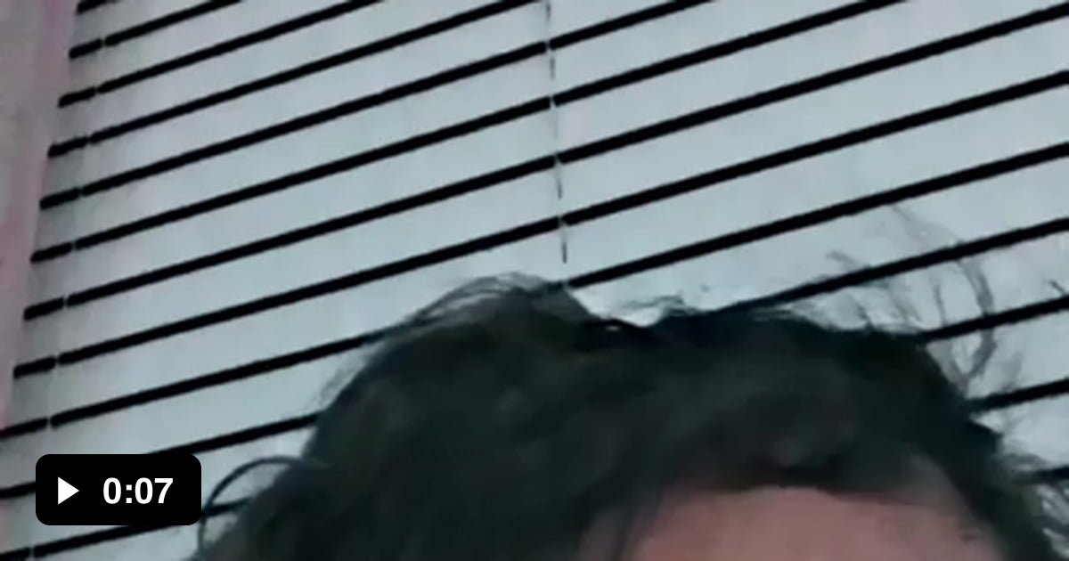 The throat goat - 9GAG